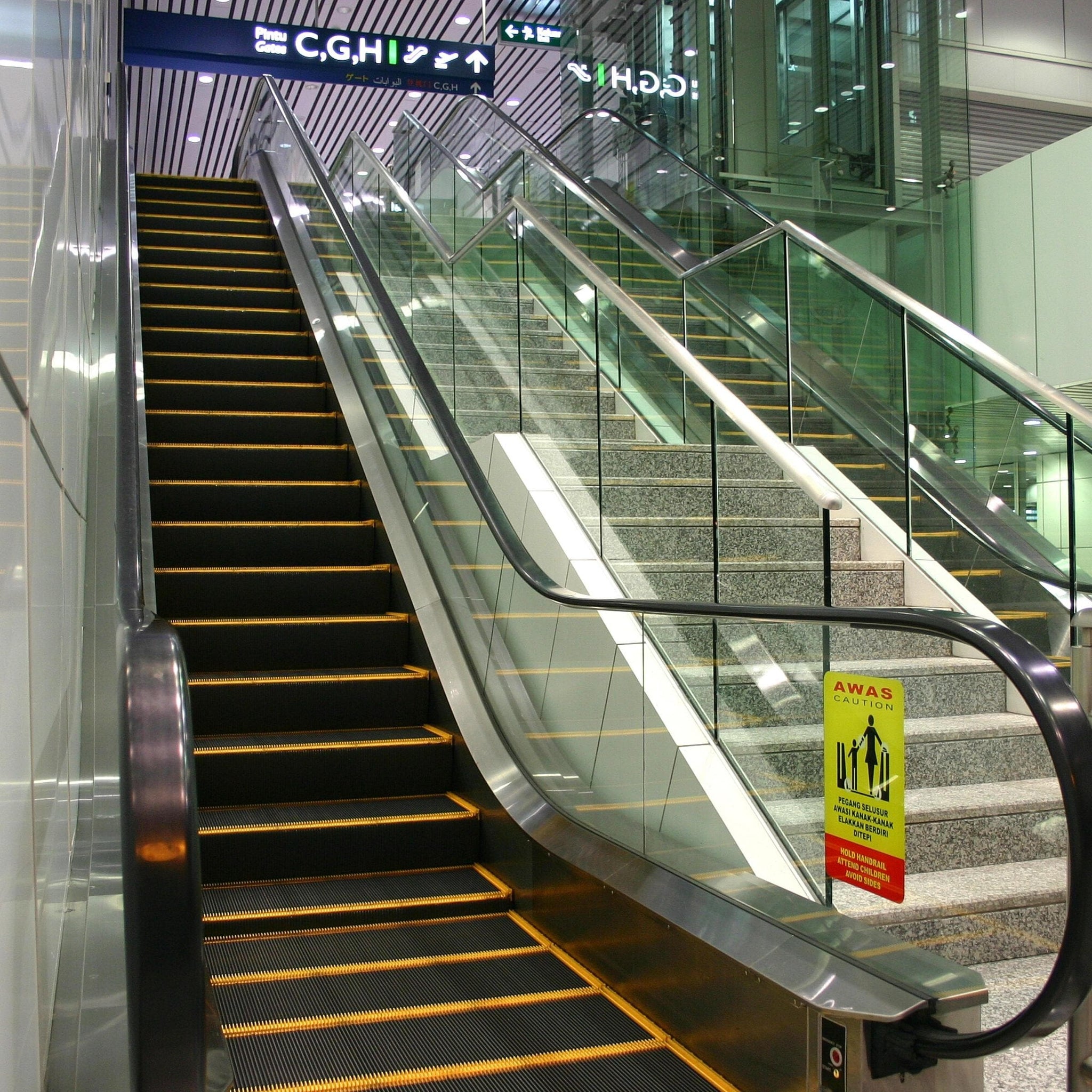 Complete Escalator Used For Airport Shopping Center Metro Station ...